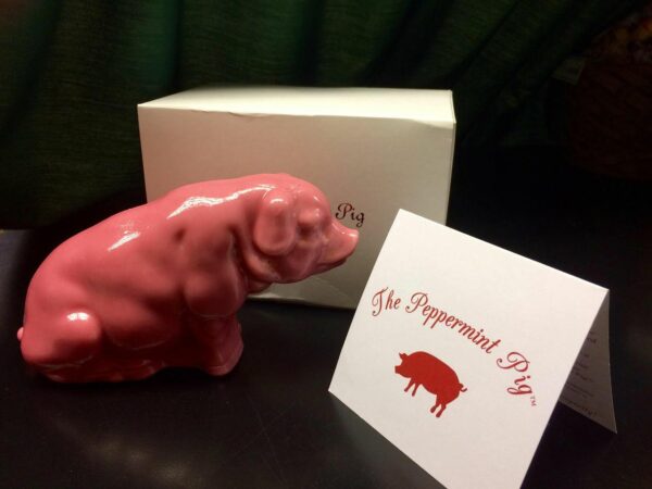 Clarence Peppermint Pig 16oz - Dutch Country General Store